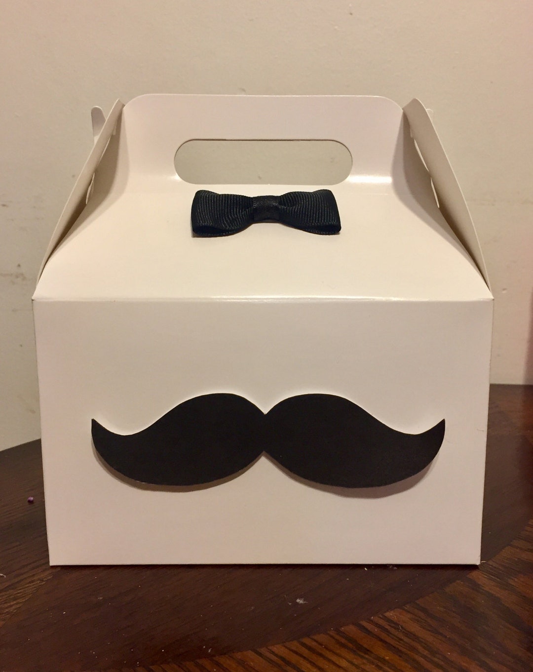 Mustache Favors Boxes / Little Man Favor Boxes - Etsy