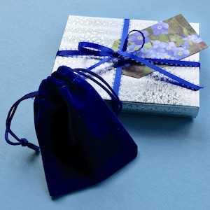 Full Moon Alaskan Native Style Amulet Pendant on 18" Sterling Chain ...