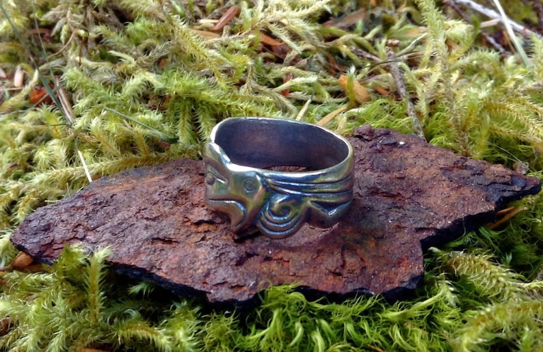 Alaskan Silver Native Style Eagle Ring Cast in Reclaimed - Etsy