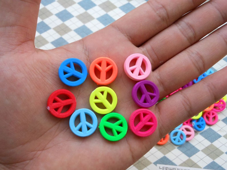 100pcs 15mm Assorted Color Peace Sign Acrylic/plastic Peace - Etsy