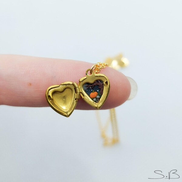 Secret Garden Locket - Etsy