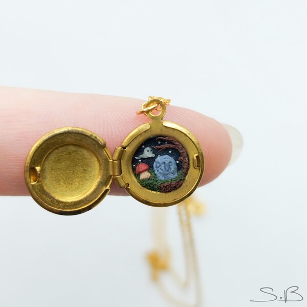 Secret Garden Locket - Etsy