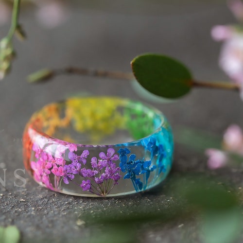 Real Flower Ring / Rainbow Lace Flowers / Botanical Jewellery | Etsy