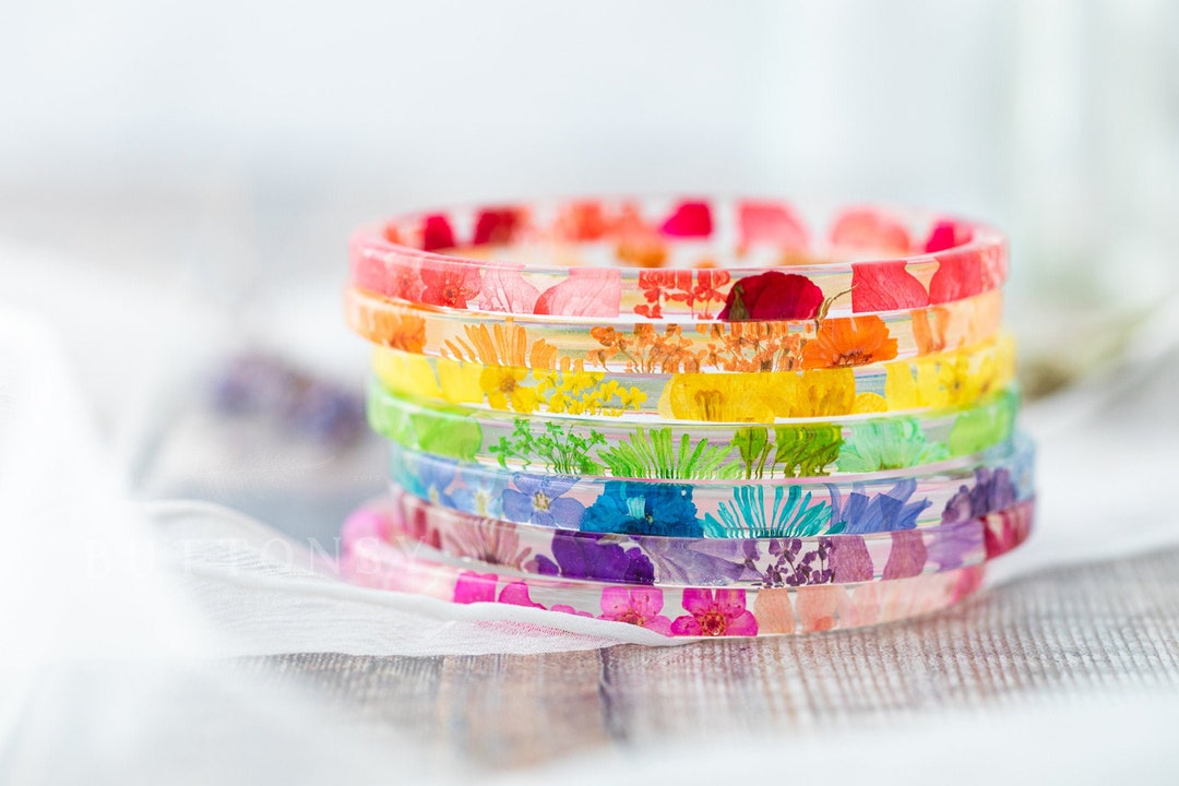 Real Flower Bangle / Rainbow Stacking Bangle Set / Resin - Etsy