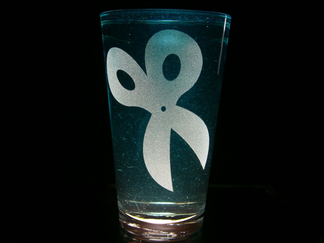 Snips Cutie Mark - Pint Glass - Etsy