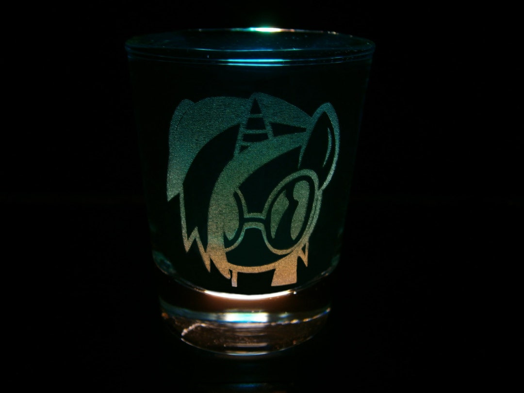 Vinyl Scratch Face - Shot Glass - Etsy