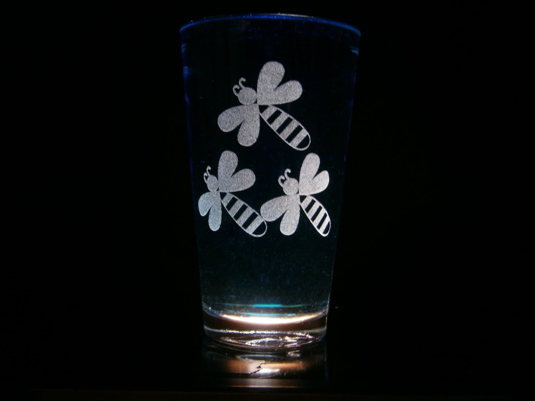 Flitter Cutie Mark Pint Glass - Etsy