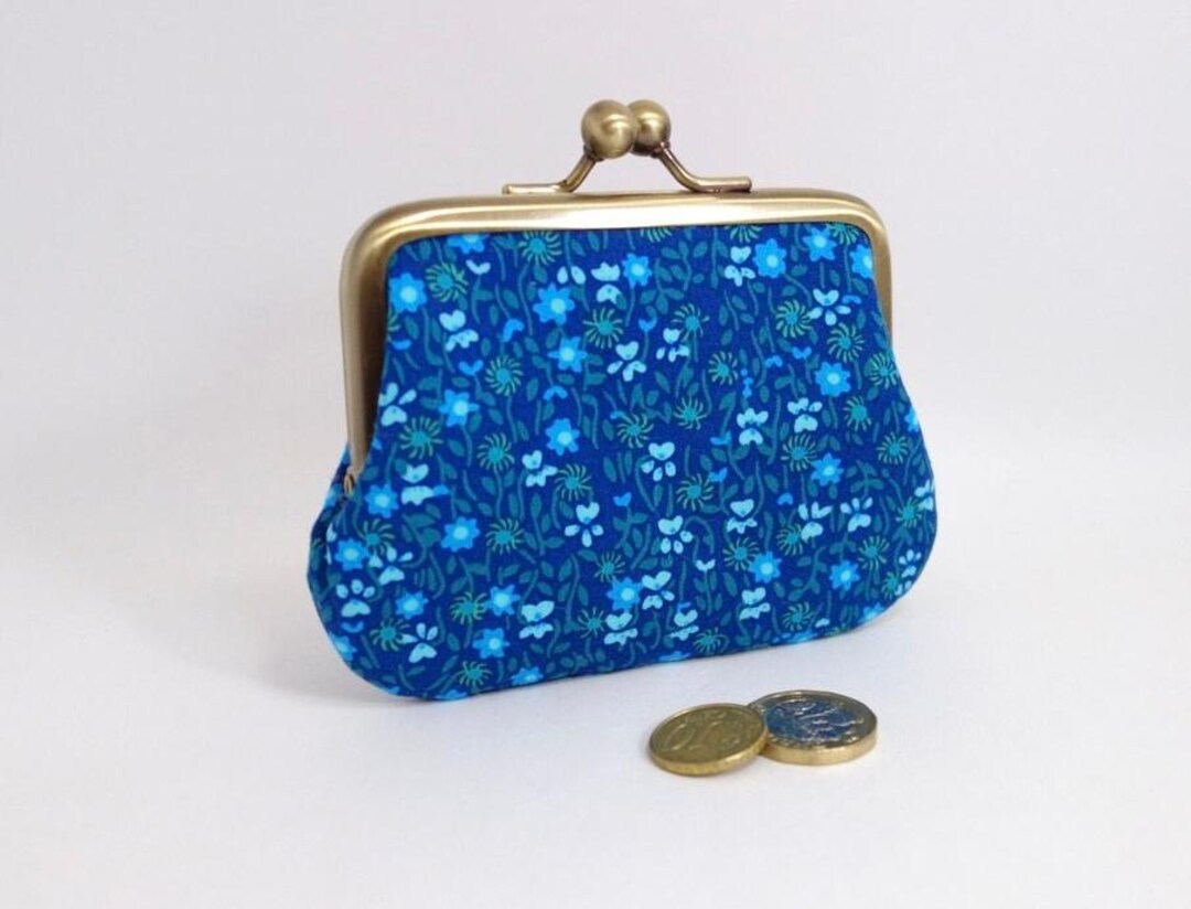 Double Kiss Lock Coin Purse | Retro Metal Clasp Wallet | Blue Floral ...