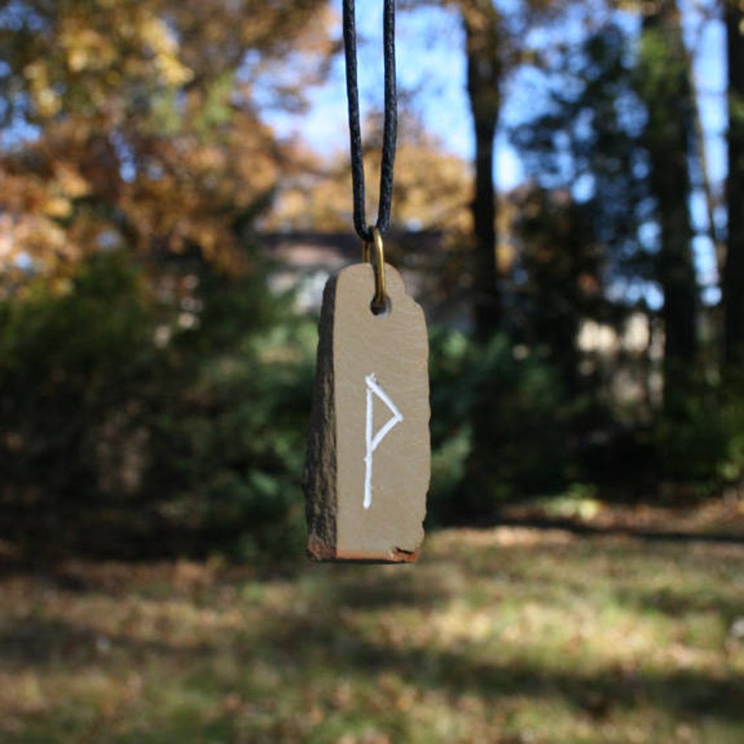 Joy Rune wunjo Amulet - Etsy