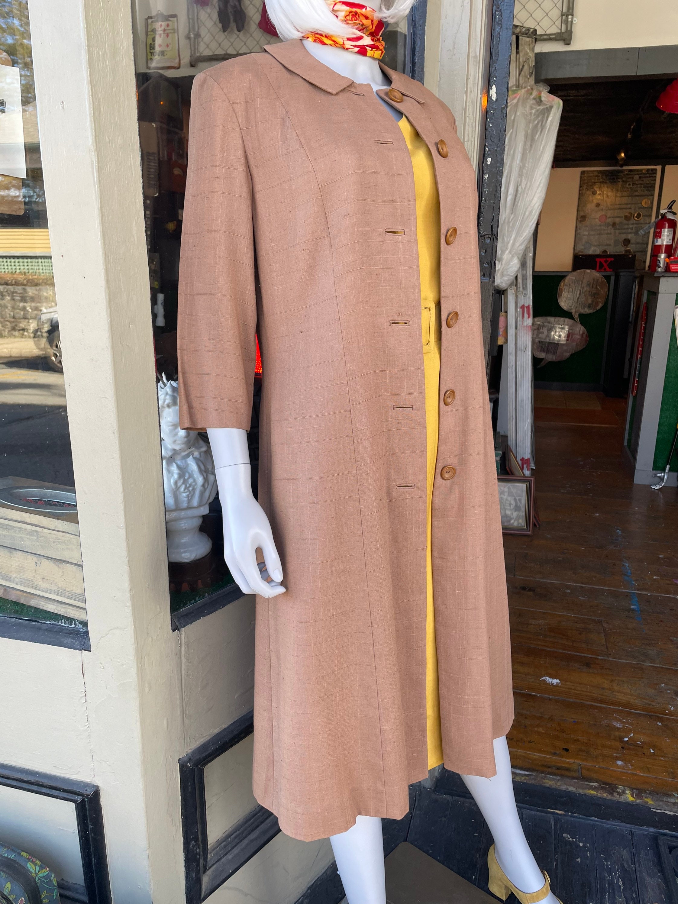 Mujer Fina 60s Peter Pan Collar Coat 60s Trench Coat Tan 60s Coat Lightweight Coat 1960s ...