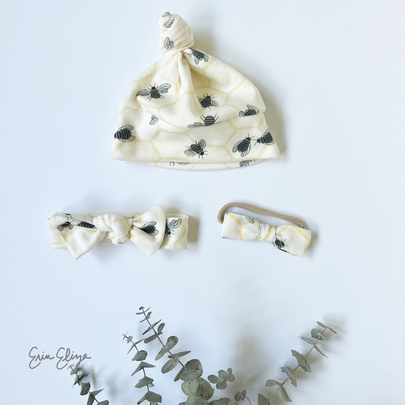 Bee Muslin Swaddle Bee Baby Shower Honey Bee Swaddle Baby - Etsy