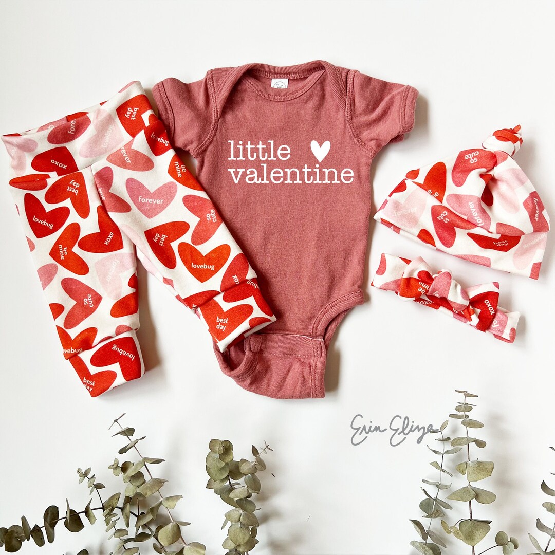 Little Valentine Day Girl Outfit, Valentine Baby Gift, Baby Girl Valentine Day Outfit, Coming ...