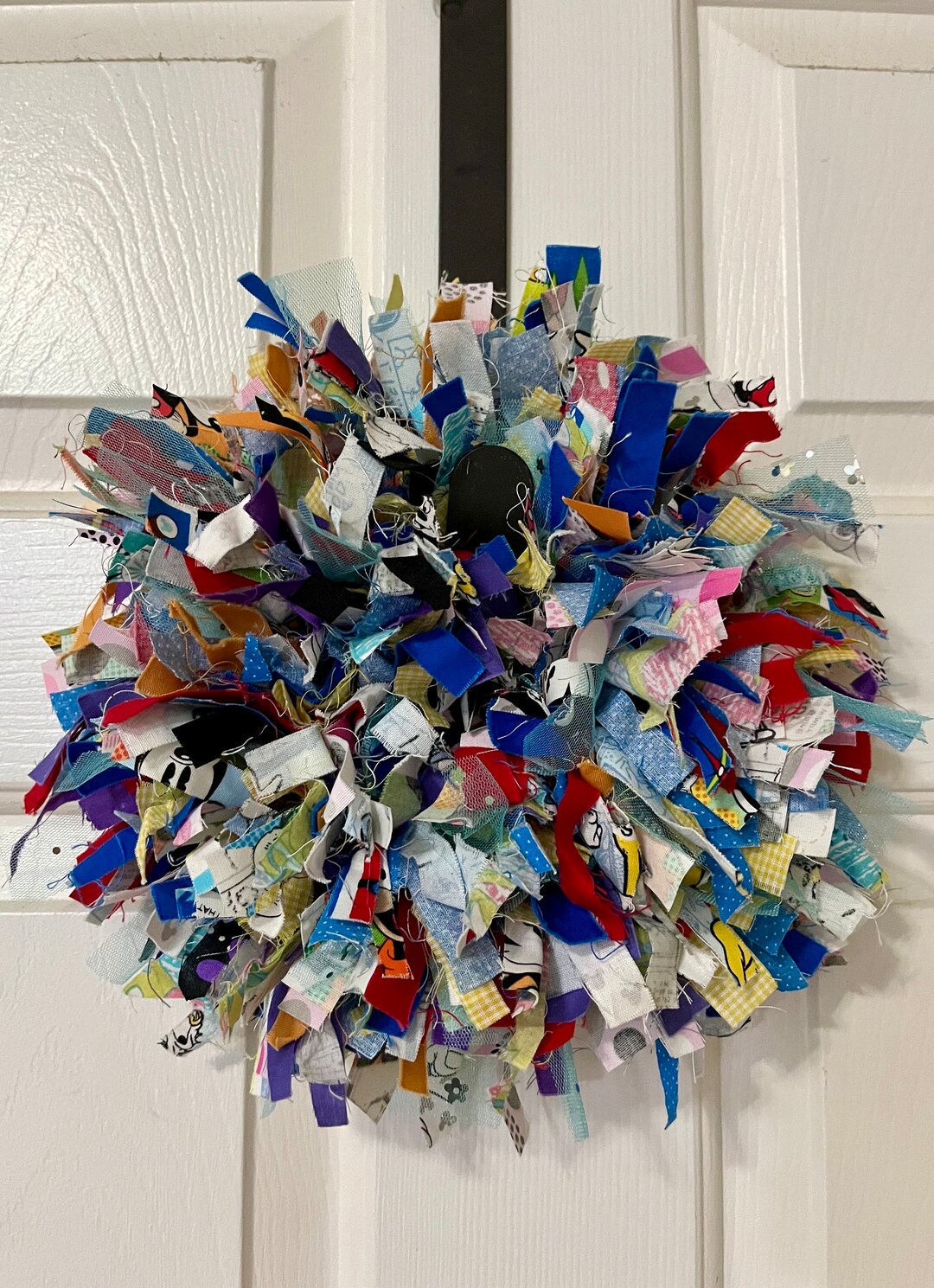 10 Handmade Disney Characters Rag Wreath Wall Hanging Disney Fabrics - Etsy