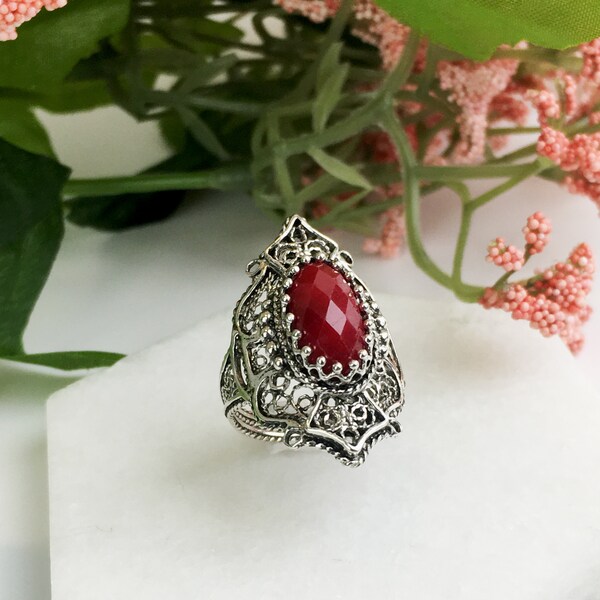 Ruby Filigree Ring - Etsy
