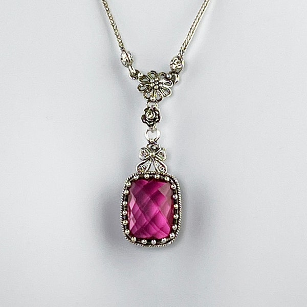 Magenta Necklace - Etsy
