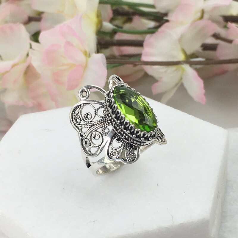 Silver Peridot Ring - Etsy