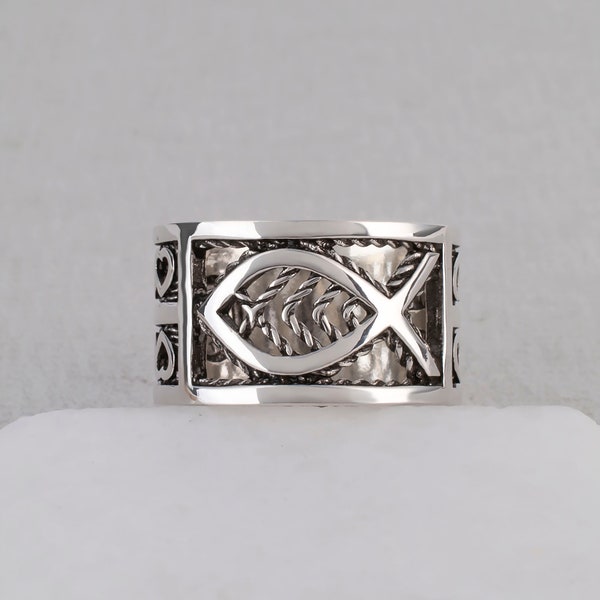 Jesus Ring - Etsy