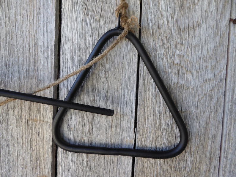 TRIANGLE DINNER BELL & Ringer Western Farm Ranch Cowboy Rustic - Etsy