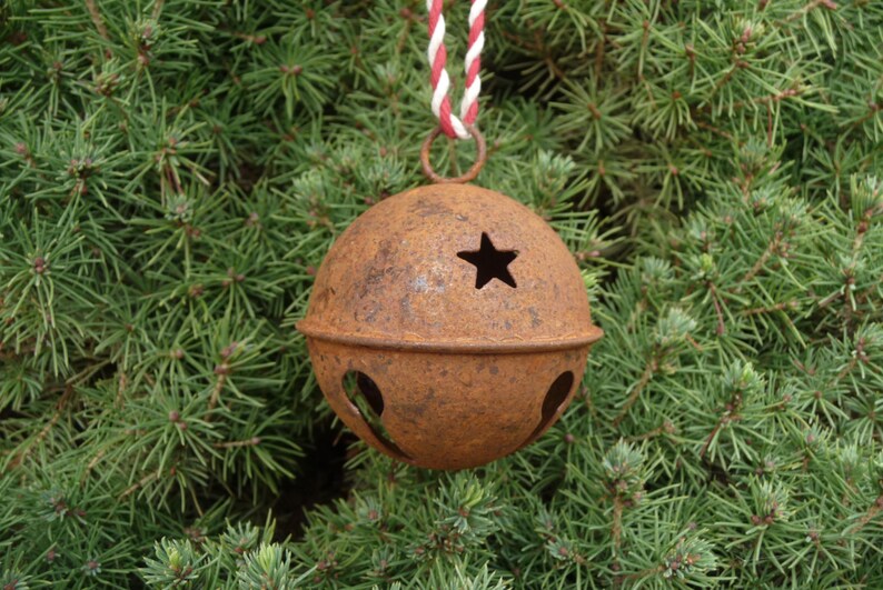 Rustic Tin BELL ORNAMENT Garland Wreath DIY Crafts ~ Rusty Metal ...