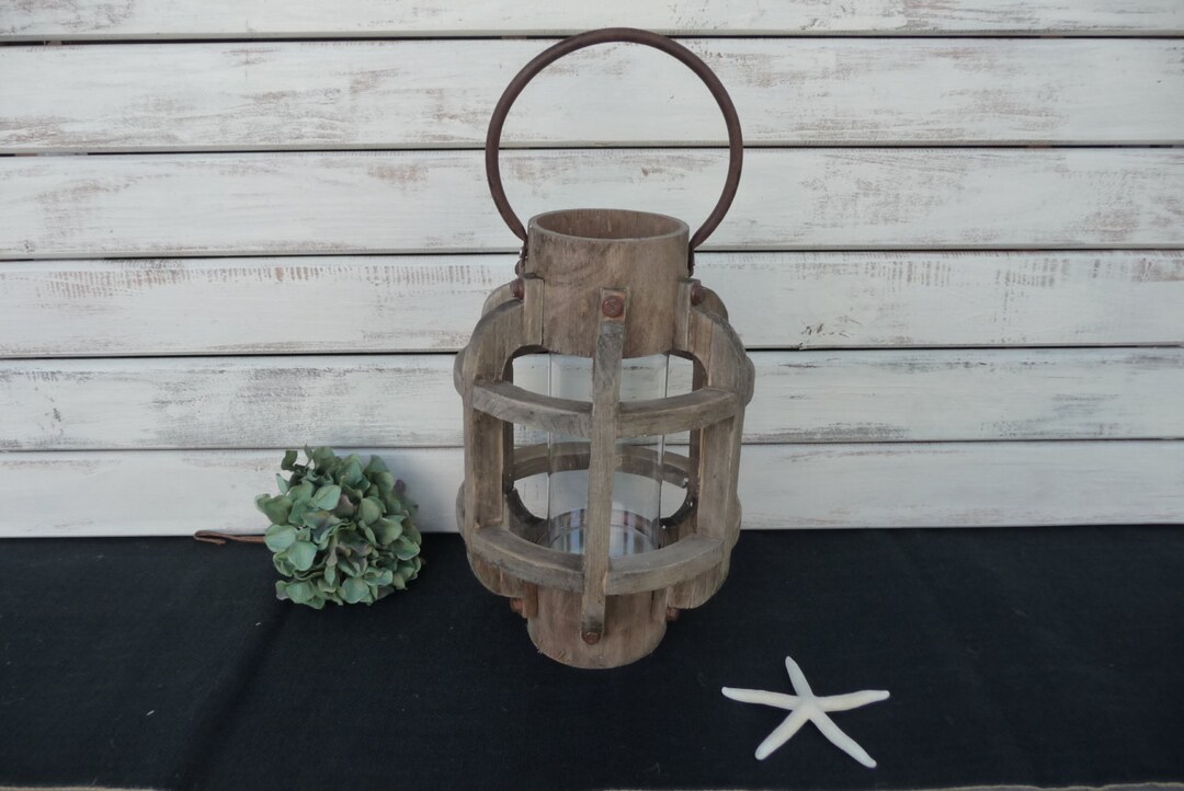 CAPTAINS LANTERN - Distressed Nautical Beach Decor Wood & Metal With ...