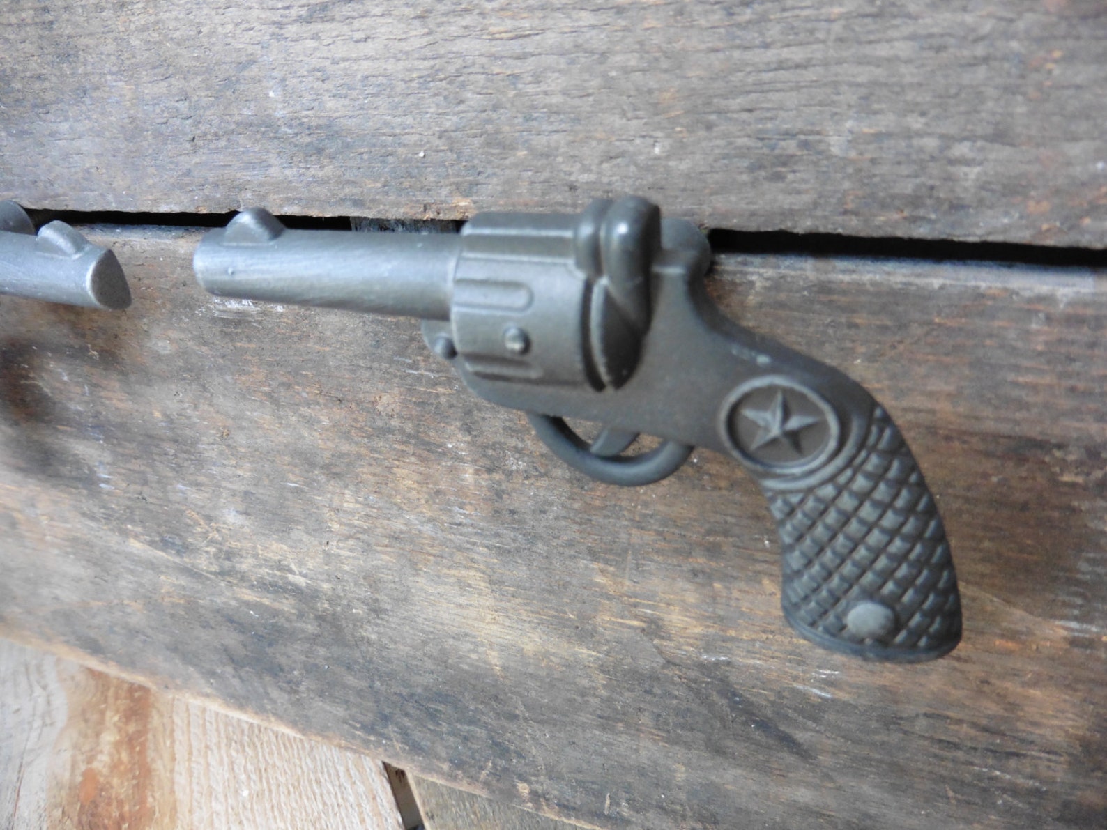 Set of 2 Western COWBOY GUN Knobs Metal Decorative Dresser | Etsy