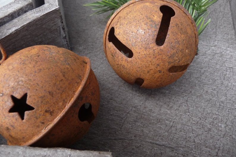 Rustic Tin BELL ORNAMENT Garland Wreath DIY Crafts ~ Rusty Metal ...