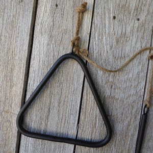 TRIANGLE DINNER BELL & Ringer Western Farm Ranch Cowboy Rustic Metal ...