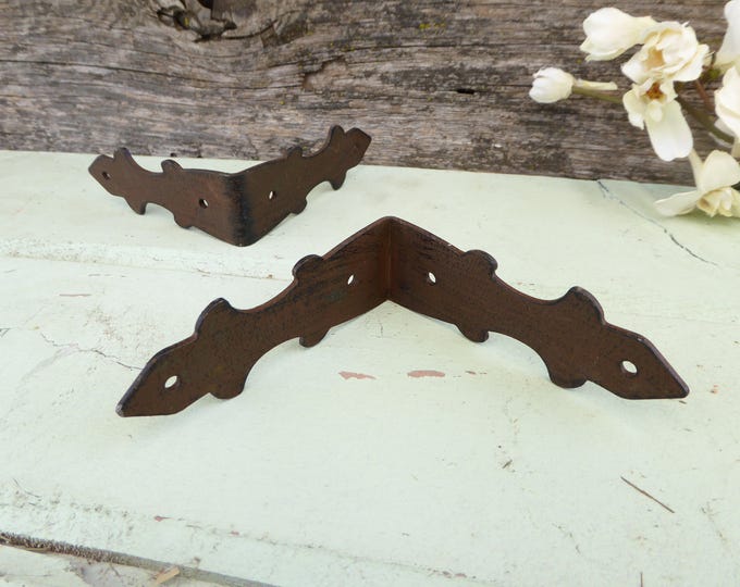 Rustic Decorative Corner Brace 90 Degree Trunk Strap ~ DIY Project ...