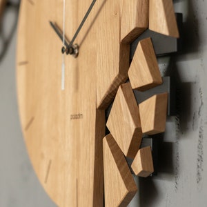 Shattered Broken Abstract Wall Clock 12" - VREME, Art Timepiece ...