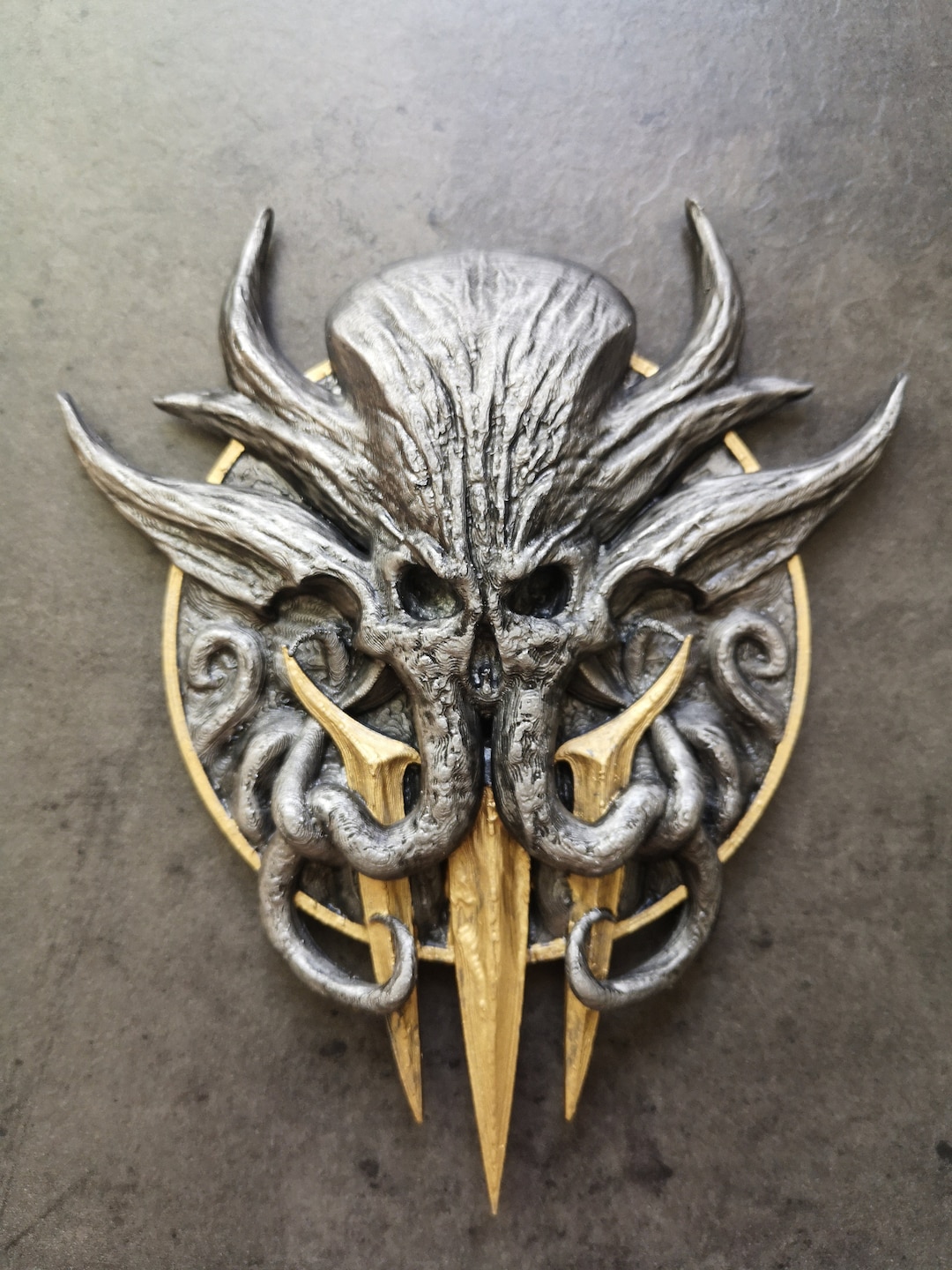 Baldur's Gate Logo Decoration,hand Painted Baldur's Gate Emblem - Etsy