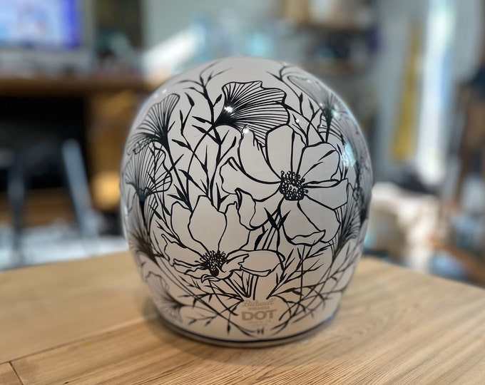 Custom Biltwell Helmet, Size Med, Hand Painted, Pinstriping - Etsy