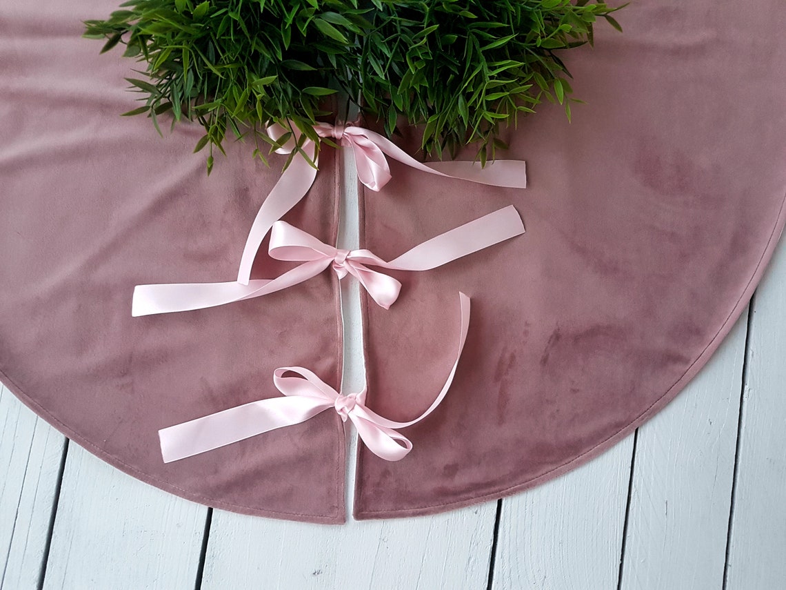 Dusty Pink Tree Skirt, Old Pink Christmas Tree Skirt, Monochrome Tree ...