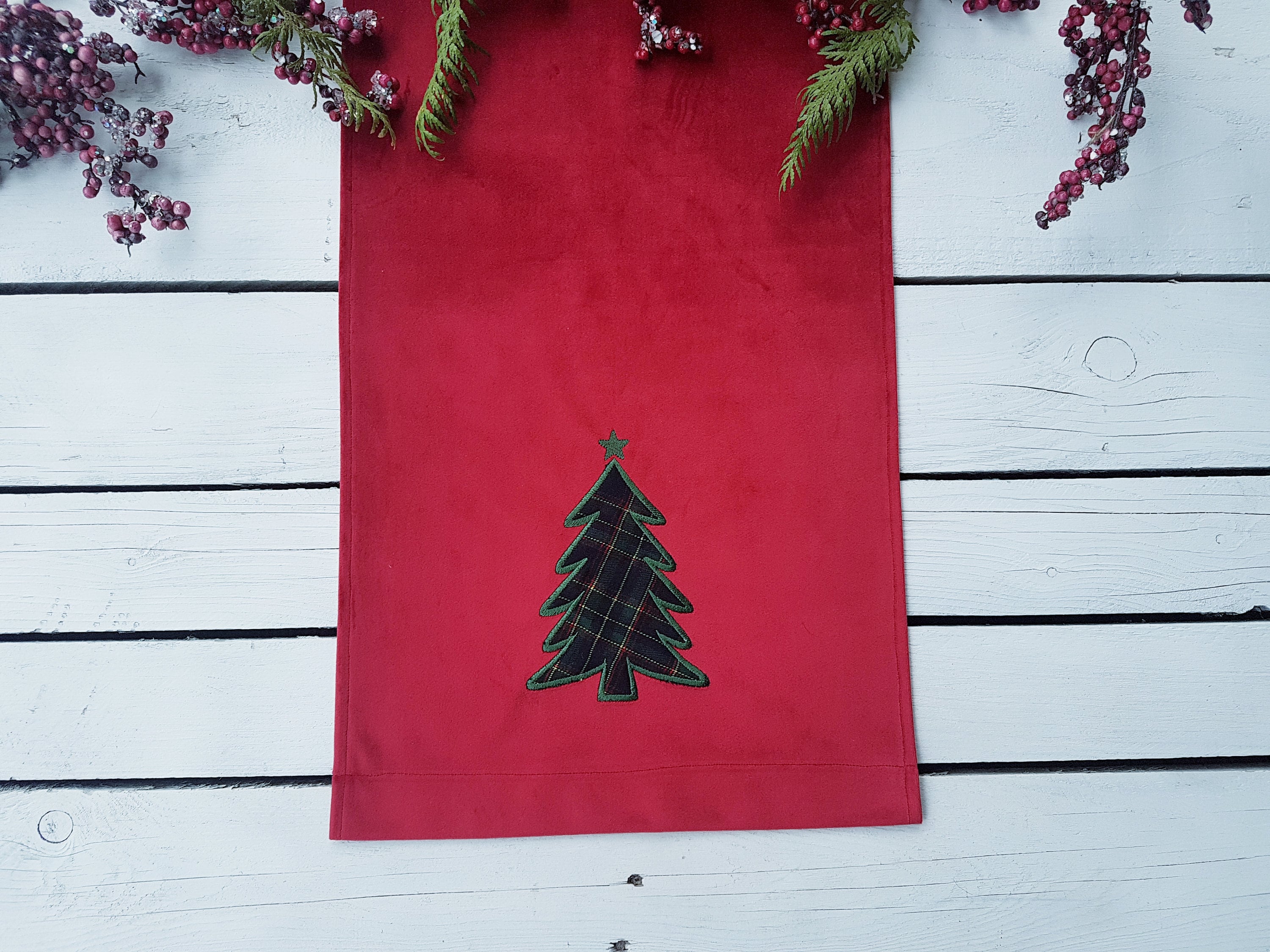 Red Velvet Table Runner, Vine Red Table Runner With Christmas Tree ...