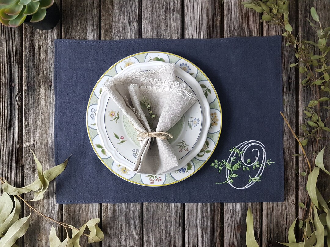 Monogramed Linen Placemat, Personalized Placemats, Embroidered Place ...