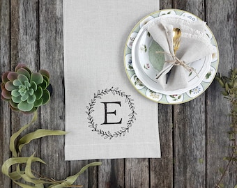 Personalized Table Runner - Etsy