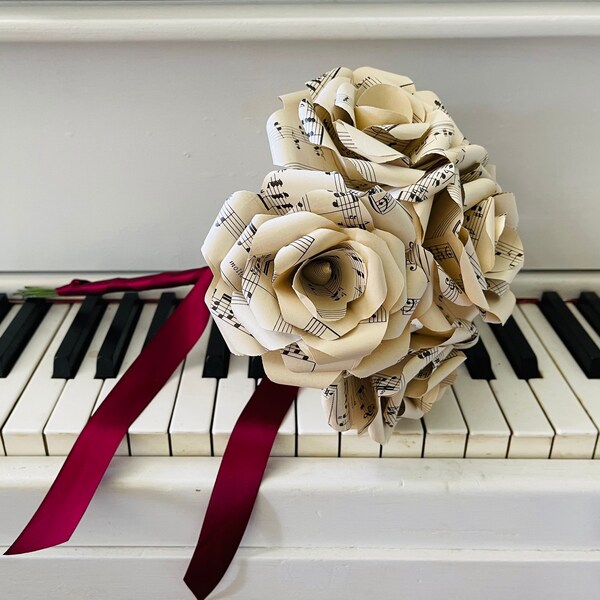 Sheet Music Bouquet - Etsy