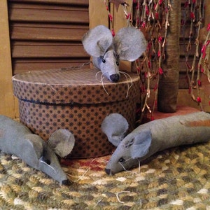 Halloween Primitive Set of Three Mice, Handmade - Etsy