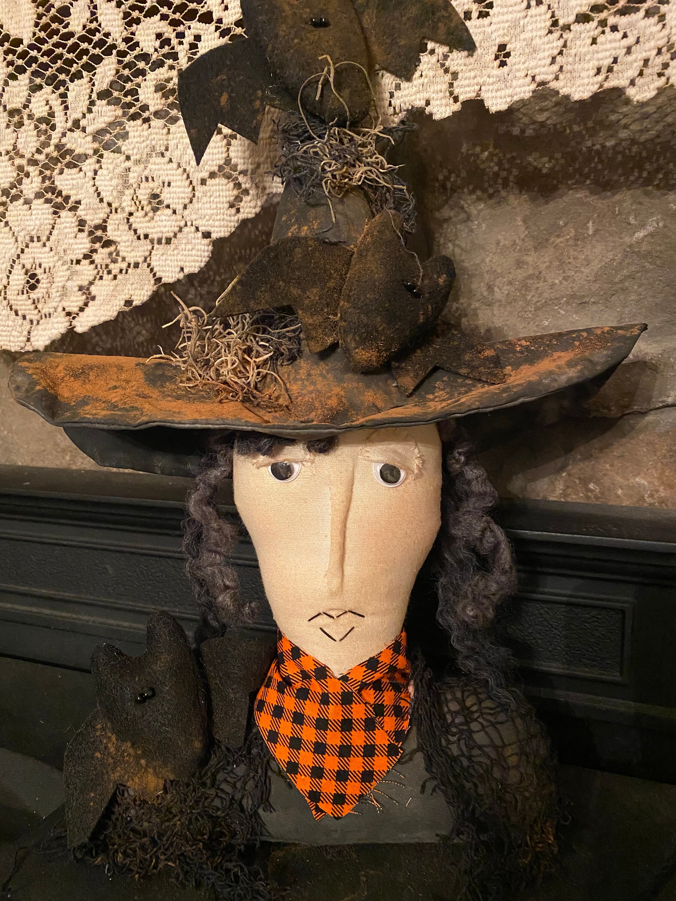 Primitive Halloween Witch Head Bust With Bats and Shawl, Handmade - Etsy