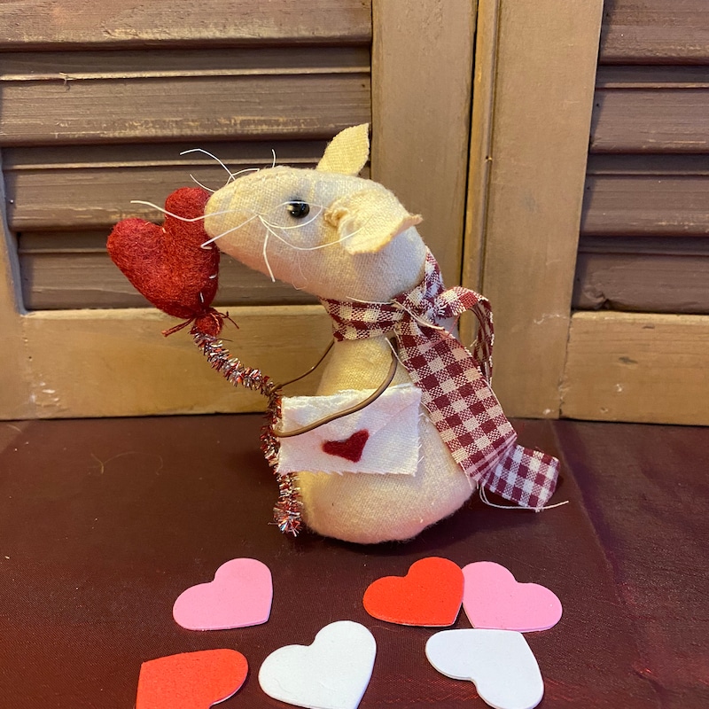 Primitive Valentine - Etsy