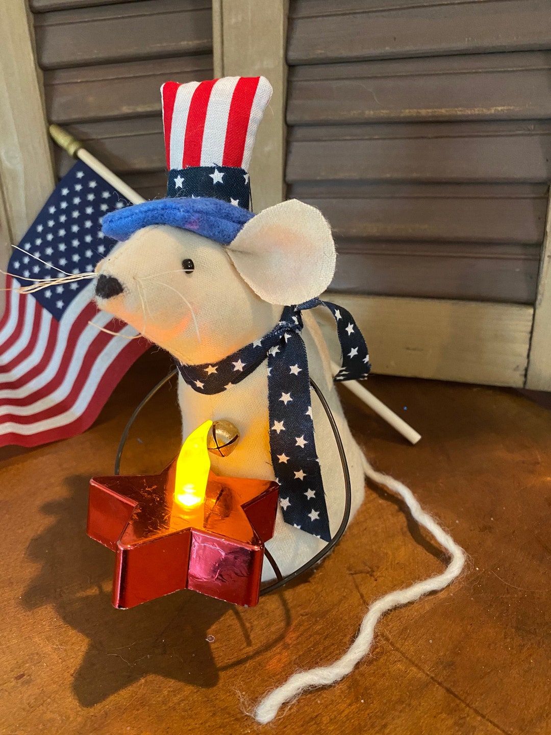 Americana Mouse With Battery Operated Star Tealight, Primitive Mouse ...