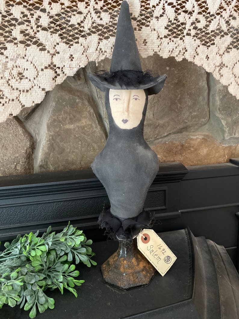 Primitive Witch on Pedestal Folk Art Halloween Witch Witch | Etsy
