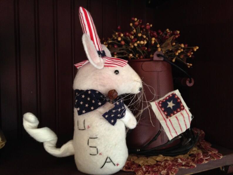 Primitive Americana Sammy the Patriotic Mouse, USA - Etsy