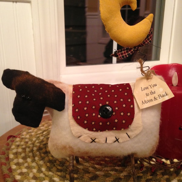 Primitive Moon - Etsy