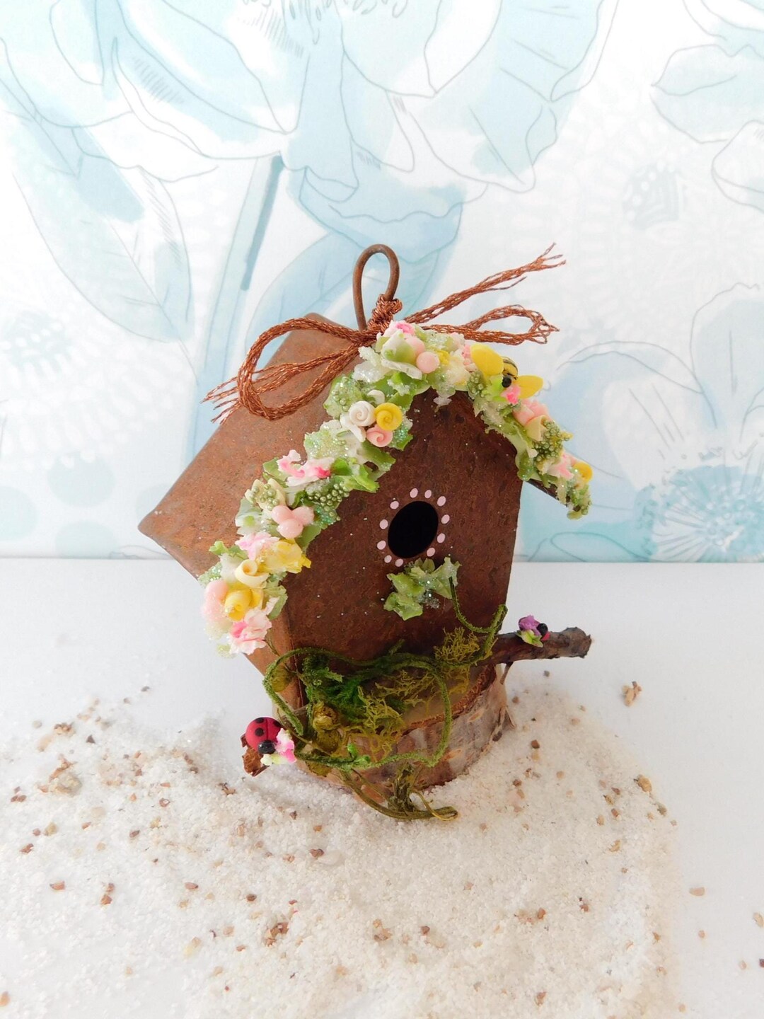 Rustic Little Garden Bird House With Wee Little Ladybugs Fairy Garden ...