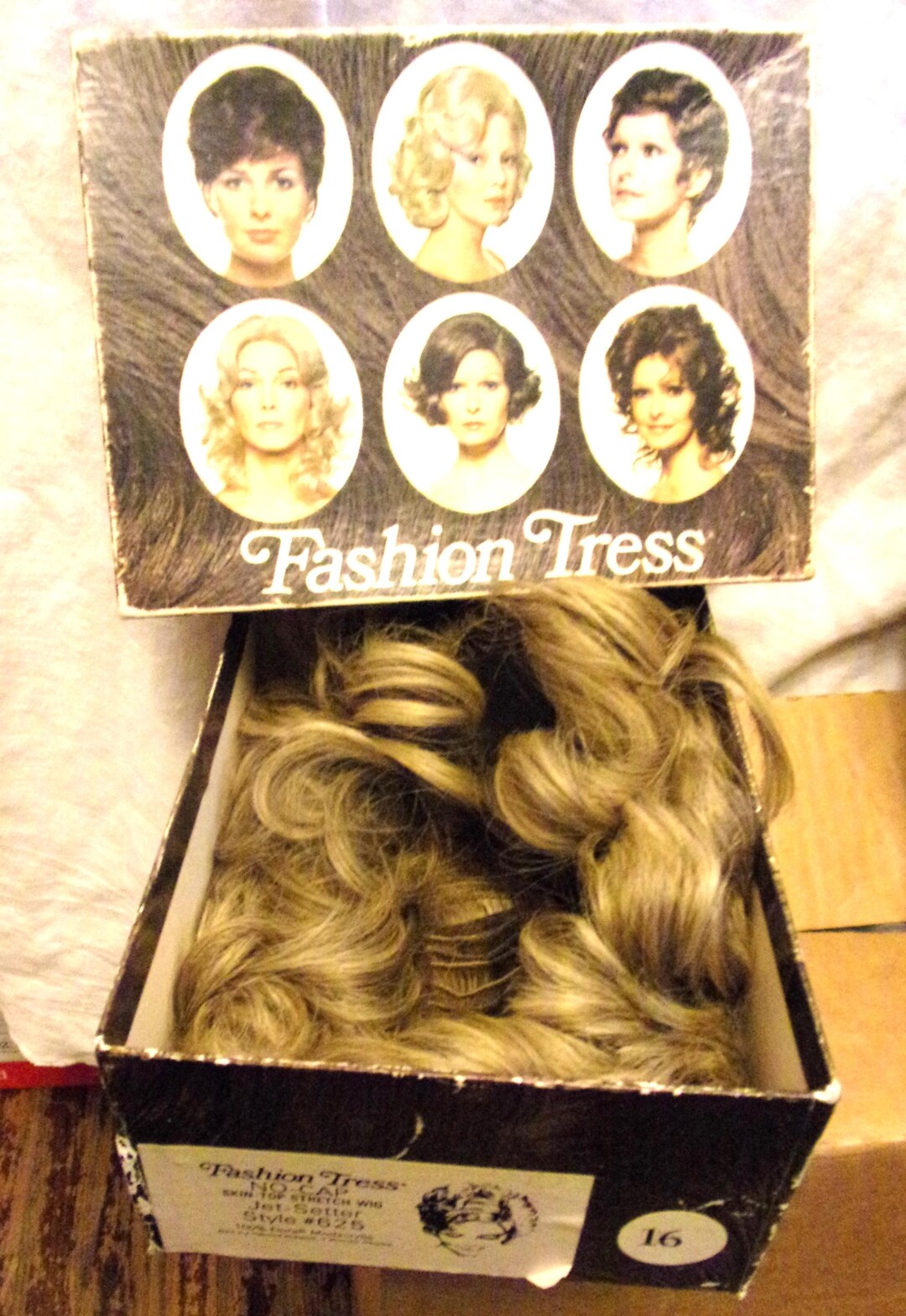 Vintage Wig Fashion Tress W/box Dark Blonde 1960s/70s Shorter Layered ...