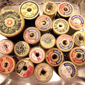 Antique Vintage Wood Spools Sewing Thread Coats & Clark, Star, Etc ...