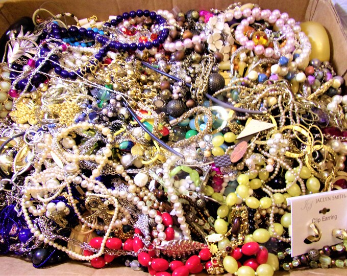 Huge Junk Jewelry Lot 22+lb Vintage-to-now, Amazing Lot, Wear/repair ...