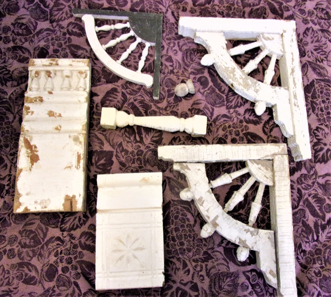 ANTIQUE WOOD TRIM Lot Corbels Brackets Gingerbread Molding Chippy White ...