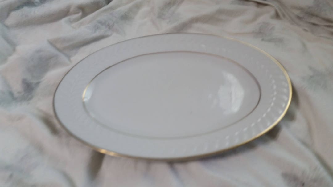 Collectible Shenango China Gold Rim and White Embossed Greek Leaf Vine ...