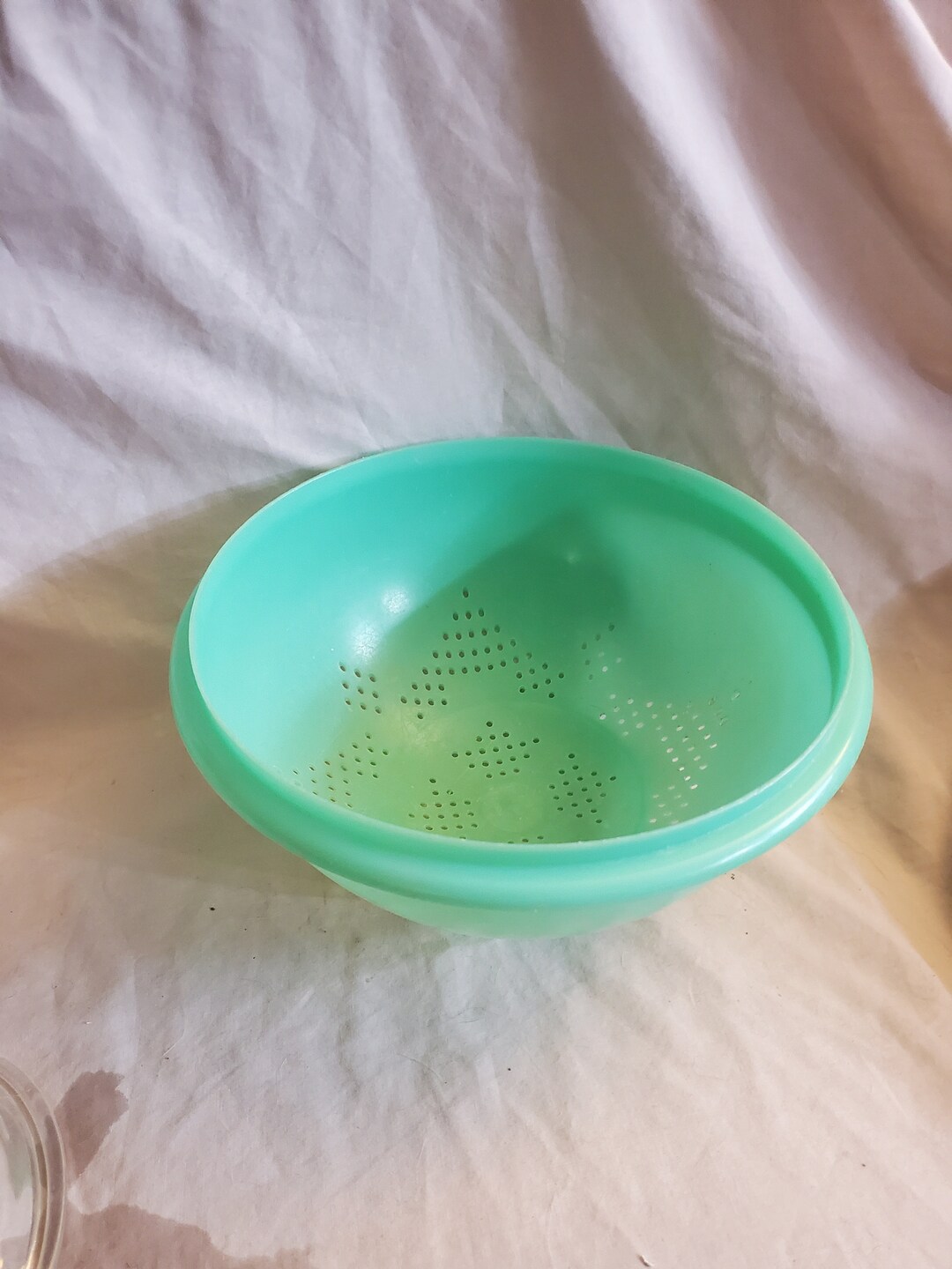 Tupperware Jadeite Green 9.5 Inch Footed Colander, Strainer, Kitchen ...